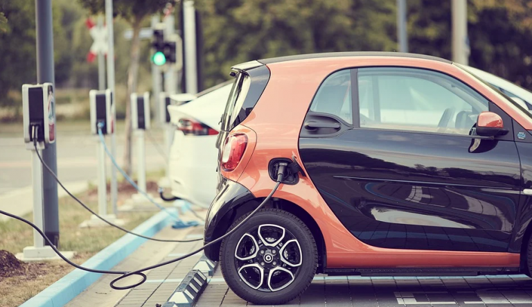 What is smart car? And why is it gaining popularity.